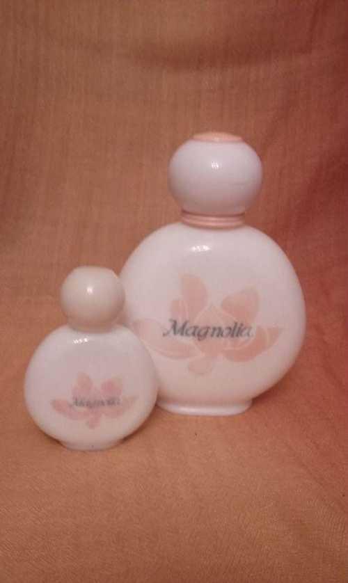 Флаконы винтажных духов Magnolia