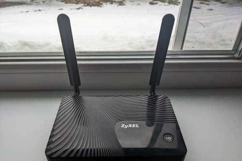 4G/Wi-Fi роутер Zyxel Lte3301-m209