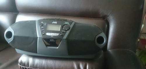 Магнитола JVC CD portable system RC-QN-2