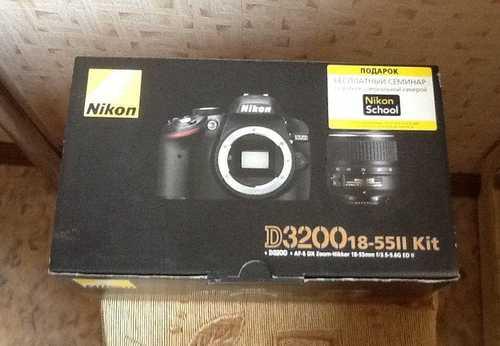 Зеркальный ф-т Nikon D3200 18-55mm 24 Мпикс 16 GB