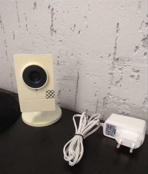 Видеокамера наблюдения IP D-link DCS-2130