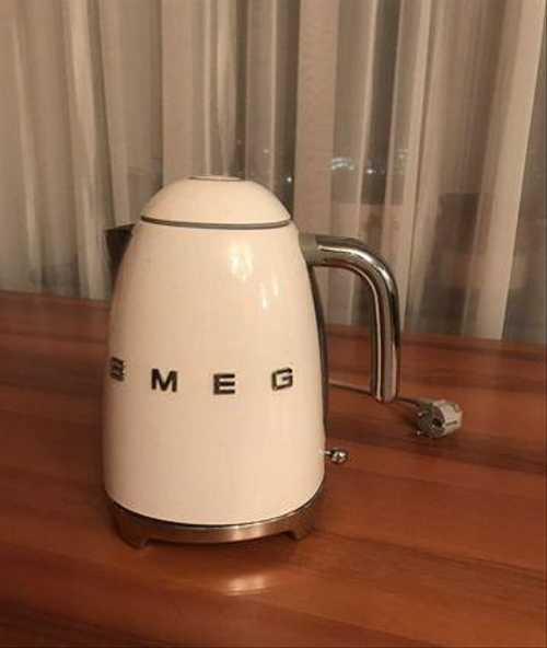 Чайник Smeg KLF03 1,7 литра KLF03wheu белый