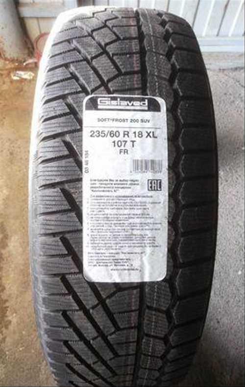 Гиславед софт. Gislaved Soft Frost 200 235/60r18. Гиславед 235/60/18 t 107 Soft Frost 200 fr SUV XL. Гиславед софт Фрост 200 липучка. Шина Gislaved SF-200.