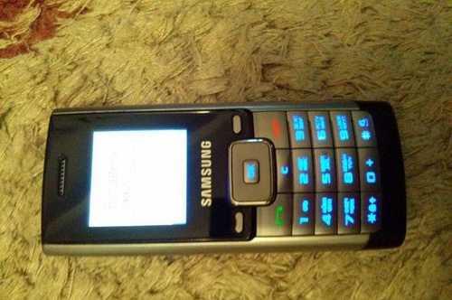 Телефон Samsung SGH-B200 плюс наушники