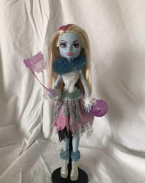 Кукла Монстр хай. Эбби Боминэйбл. Monster high