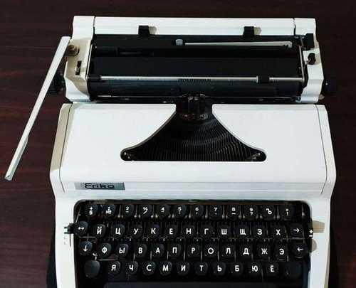 Пишущая машинка Erika-100 -гдр- 1975год