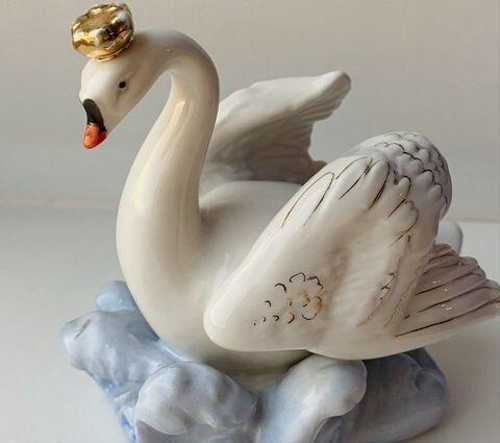Фарфоровая статуэтка «Царевна-лебедь» СССР