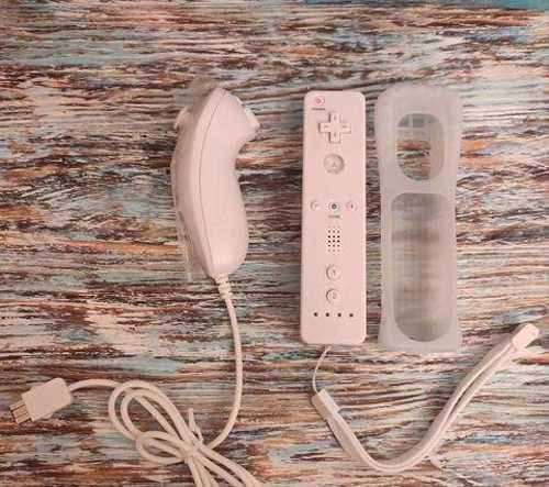 Nintendo Wii. Комплект. Контроллер + нунчак