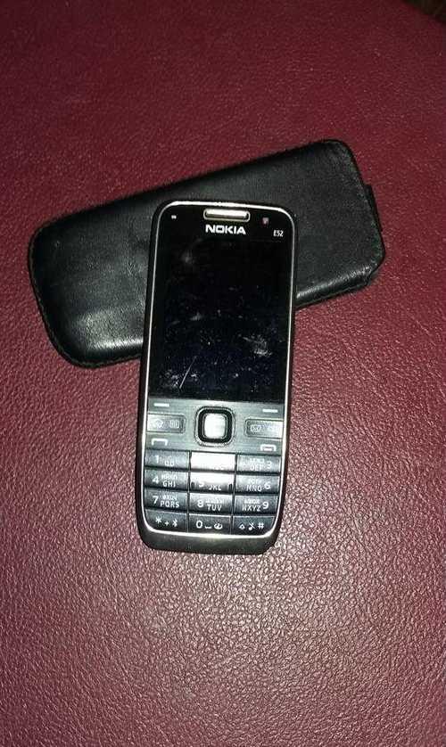 Телефон nokia E52