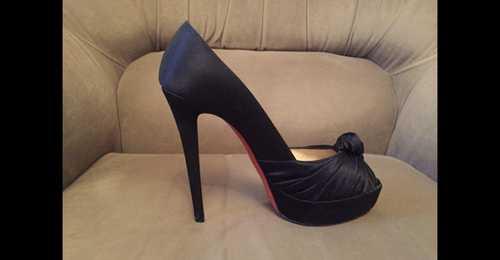 Louboutin Лабутены оригинал