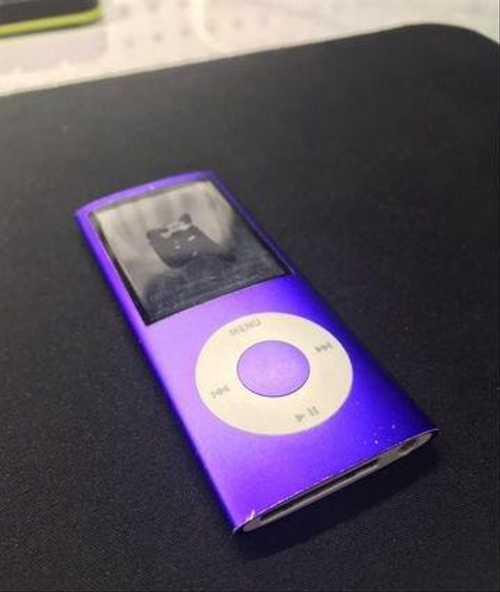Плеер iPod nano 4 на 8 gb