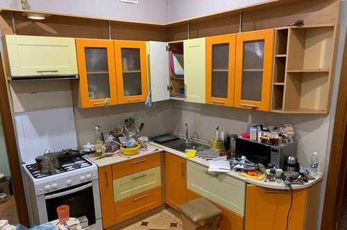 Куханный гарнитур