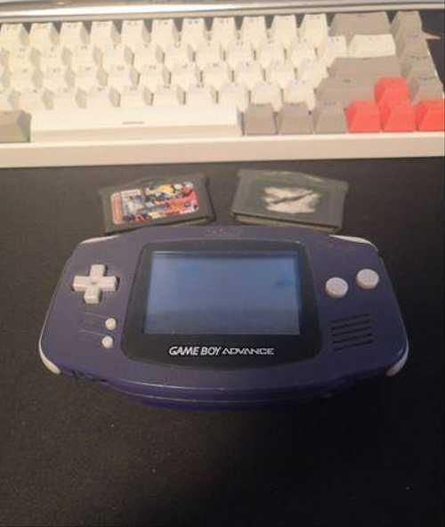 Game boy advance 2000