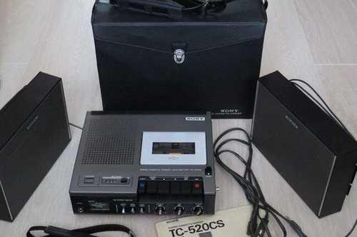 Магнитофон Sony TC-520CS с колонками в кейсе
