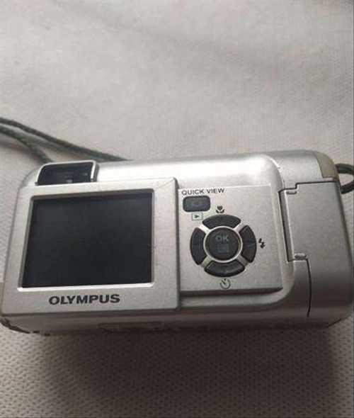 Цифровой фотоаппарат "Olympus C-350"