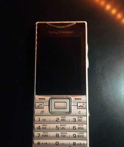 Телефон Sony Ericsson Elm (J10i)