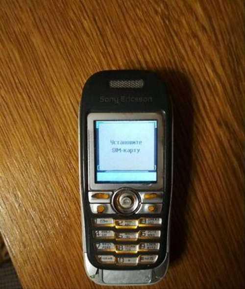 Мобильный телефон Sony Ericsson J300i