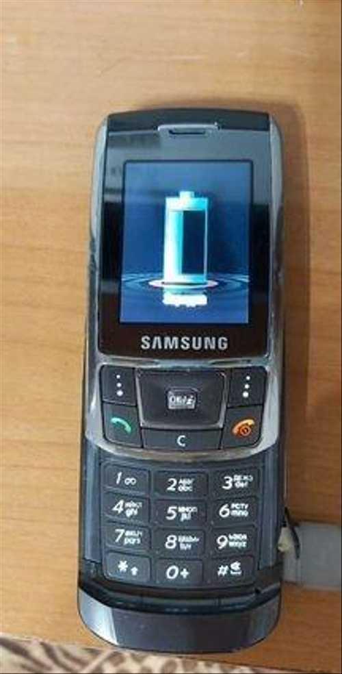 Телефон Samsung SGH - D900i