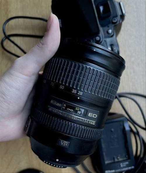 Объектив Nikon AF-S Nikkor 28-300mm f/3.5-5.6G ED