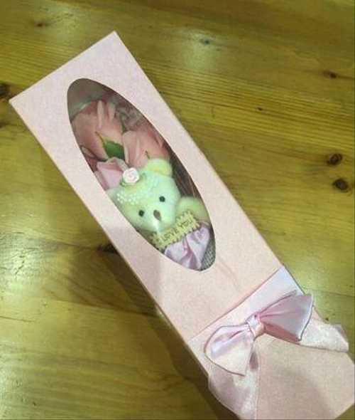 Коробка подарочная с мишкой