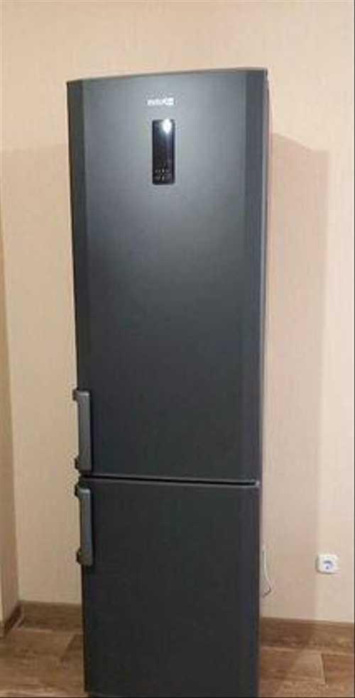 Холодильник бу - высота 2,0м