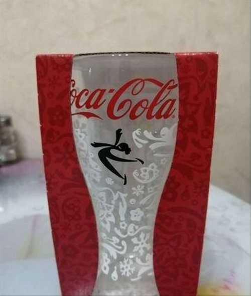 Стакан кока-кола