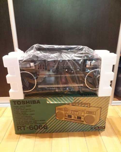 Магнитола Toshiba RT-6066.Новая в упаковке