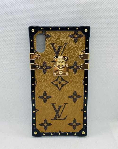 Чехлы Louis Vuitton для iPhone X/XS