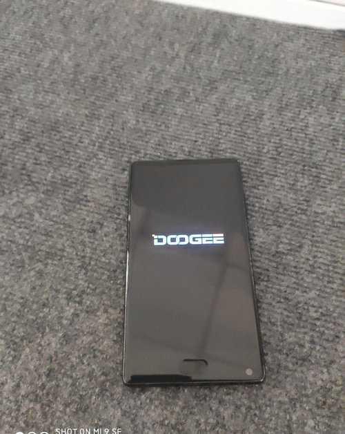 Телефон Doogee Mix 6/64Gb