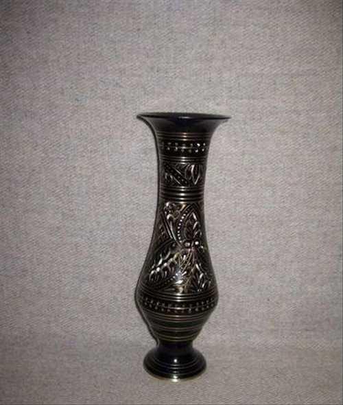 Декоративная ваза латунь Индия с этикеткой ручная