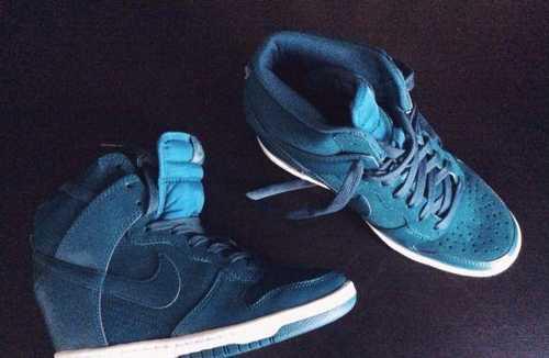 Nike Dunk Sky Hi