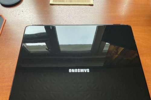 Ноутбук Samsung NP-R510-FA02RU в хорошем состоянии