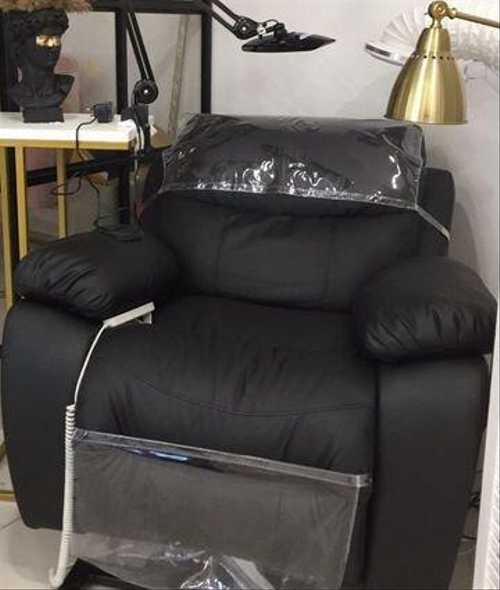 Кожаное кресло реклайнер электро