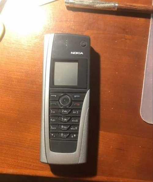Телефон Nokia 9500 - капсула времени