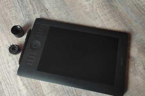 Профессиональный графический планшет Wacom Intous