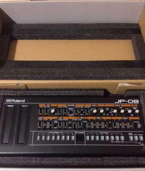 Синтезатор Roland JP-08 Boutique