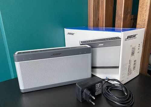 Портативная колонка Bose SoundLink III