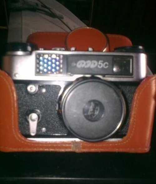 Фэд-5С советский дальномерный фотоаппарат