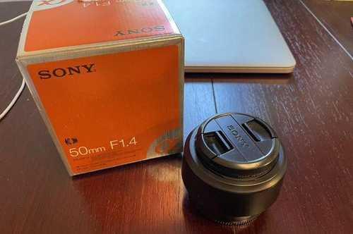 Объектив sony lens SAL50F14 (50mm F1.4)