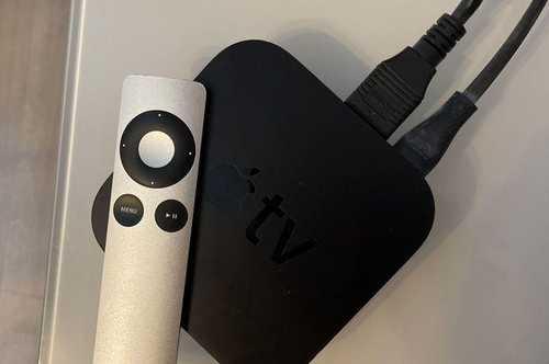 Apple TV 3 с пультом и проводами