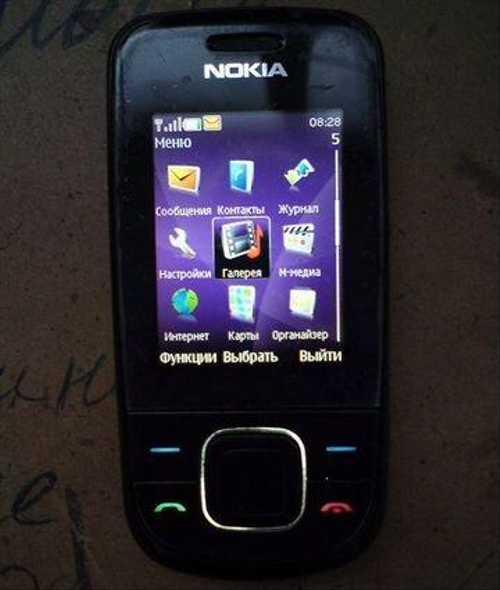 Мобильный телефон Nokia слайдер