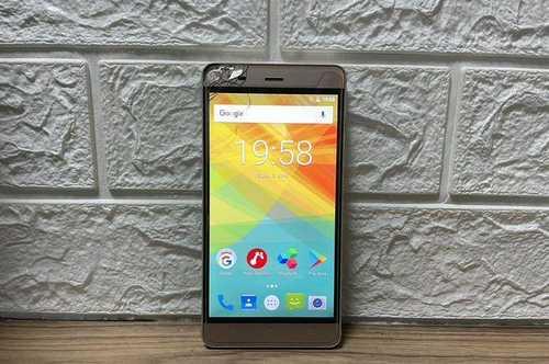 Смартфон Prestigio R5 Lte Android 7.0