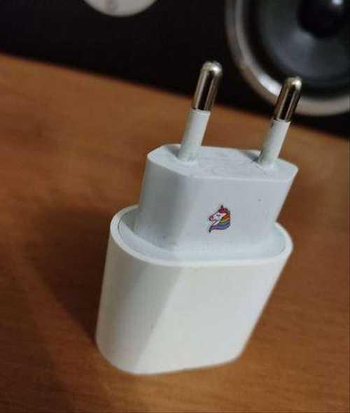 Блок + бесплатно type-c на Lightning (iPhone)