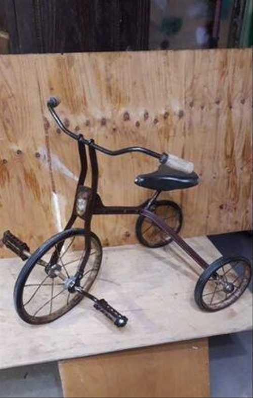 Старинный Трехколесный Детский Велосипед