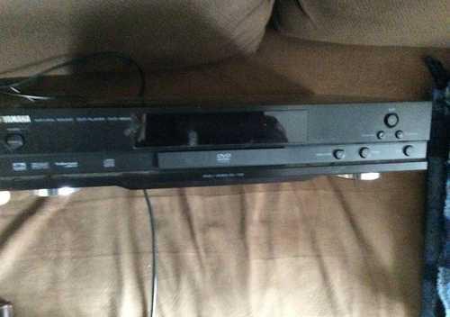 DVD player “yamaha S520”