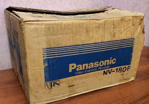 Винтажный видеомагнитофон Panasonic NV-180B