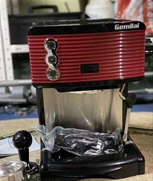 Профессиональная кофемашина CRM.3601 Gemilai