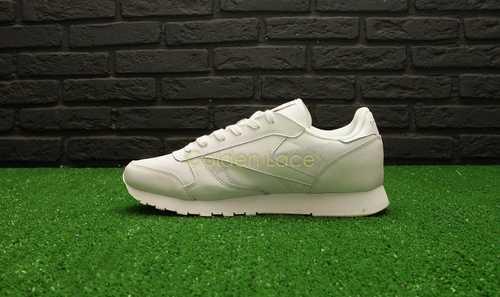 Reebok Classic Men White