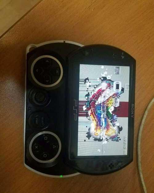 Игровой приставки Sony PSP GO N1006
