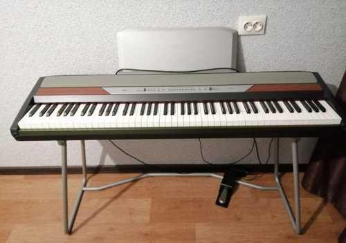 Korg SP-250 Цифровое пианино, новое